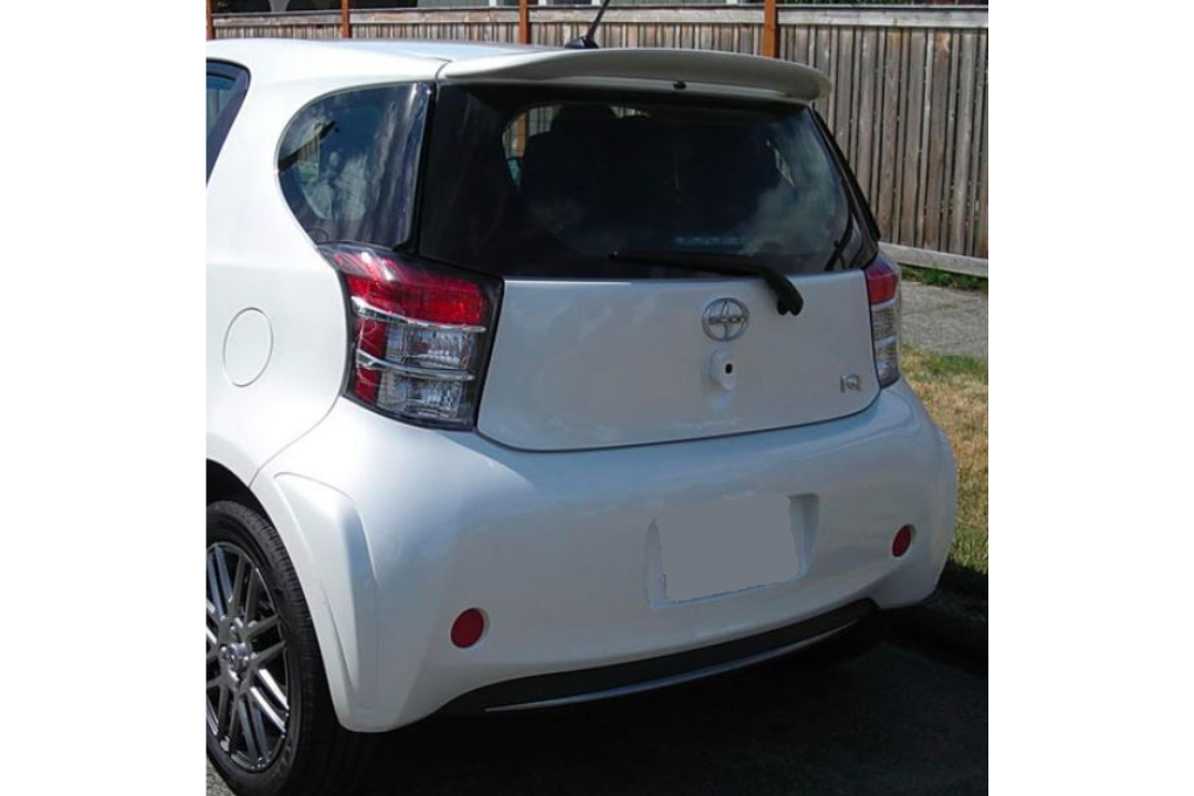 2015 Scion iQ Spoiler Painted – ReveMoto