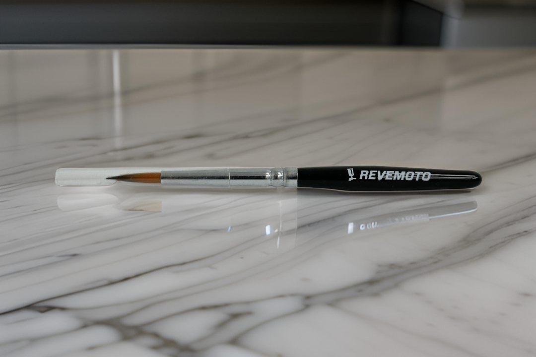ReveMoto Touch-Up Paint Brush