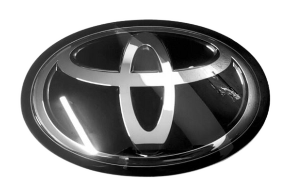 2021-2024 Toyota Camry Grille Emblem - ReveMoto